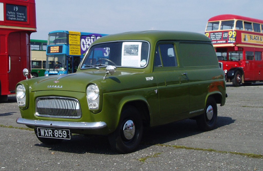 Ford 300E Van - 1096F - London Bus Museum