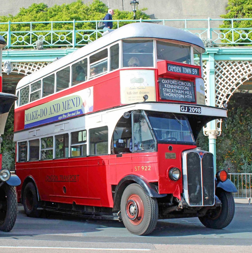 1930 AEC Regent I bus - ST922 - London Bus Museum