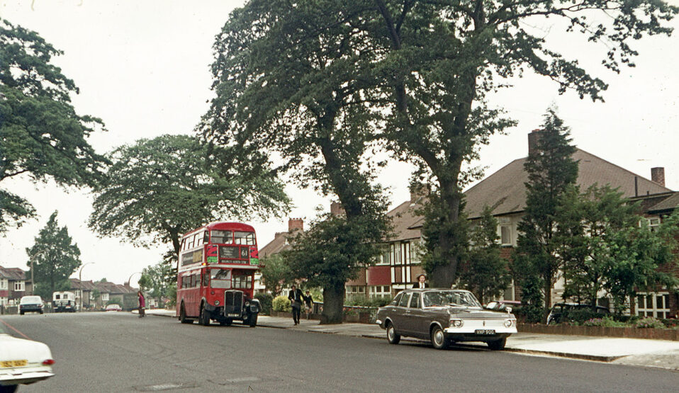 Routes 61 & 261 Heritage Day and Bromley Garage Open Day - London Bus ...