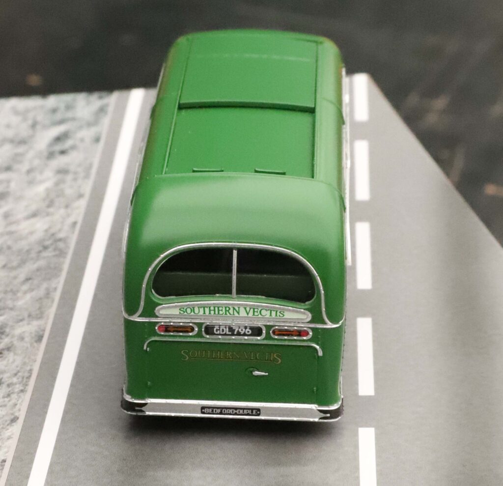 Bedford OB Southern Vectis - a highly detailed model by Rapido 1:76 ...