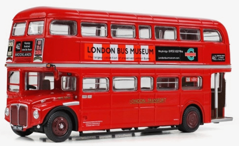 London Bus Museum - Cobham Hall - Brooklands